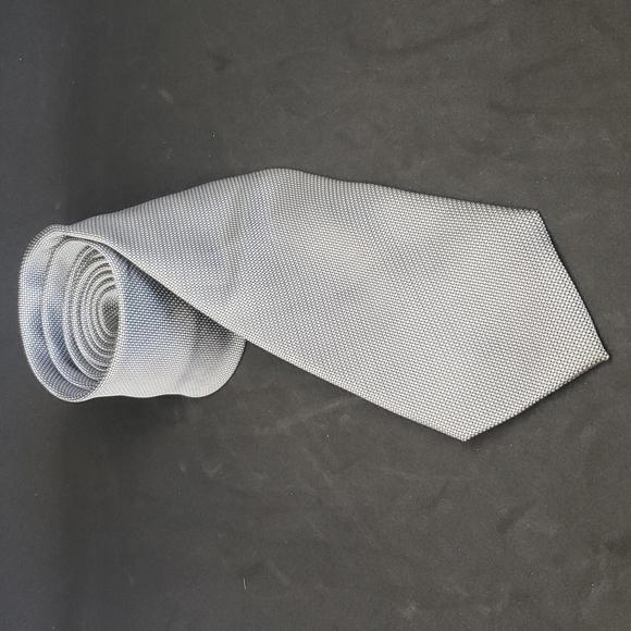 Alexander Julian | Accessories | Alexander Julian Silver And Black Tie ...